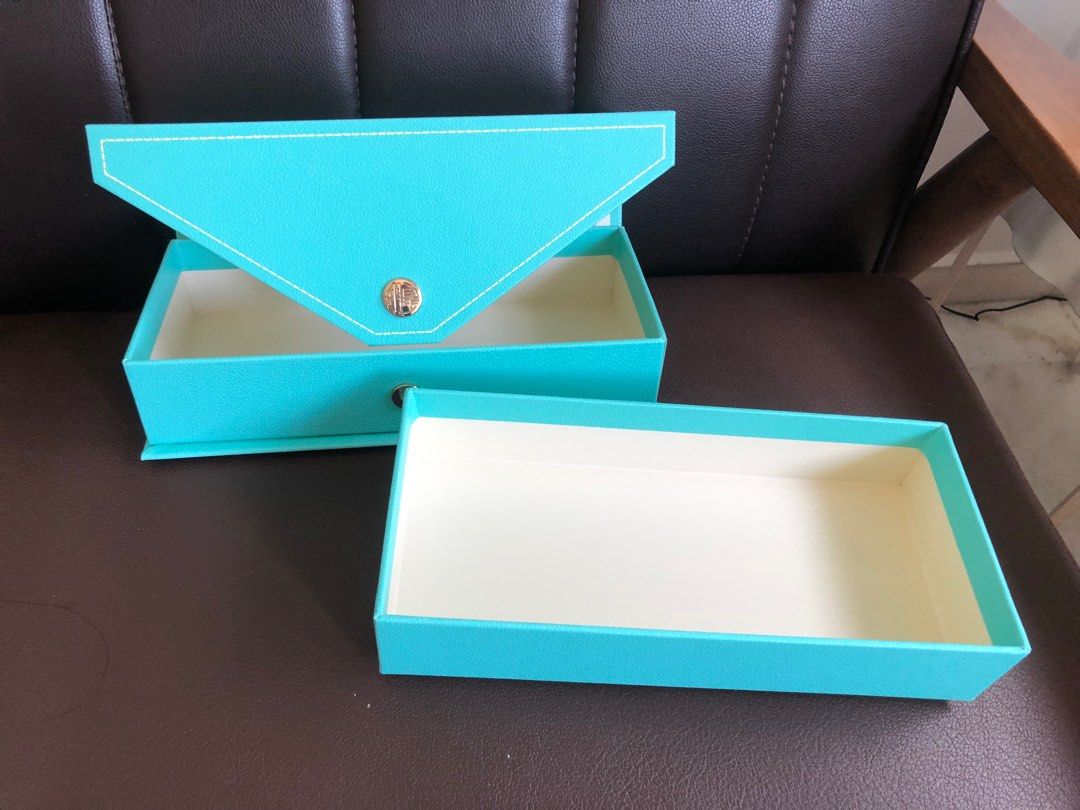 Mooncake box cum Jewelry/tissue box, Furniture & Home Living, Home ...
