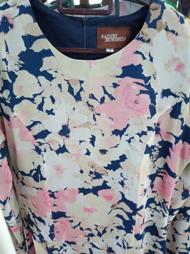 Nadzri Morshidi Kurung Modern, Women's Fashion, Muslimah Fashion, Baju ...