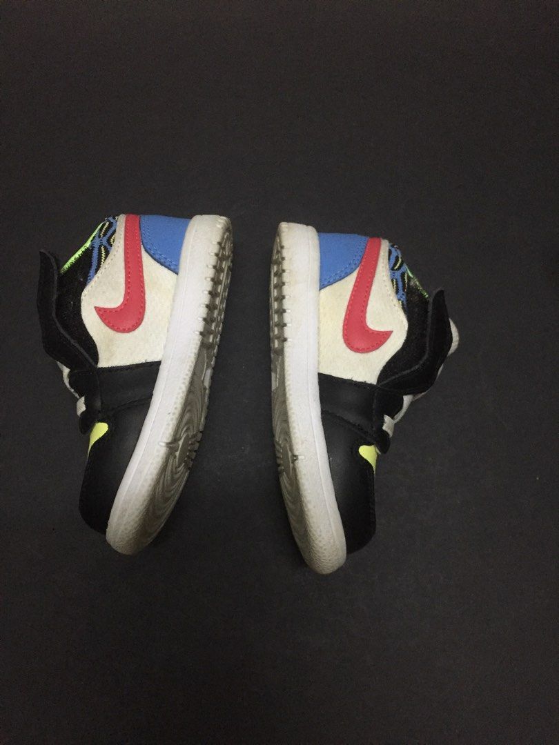 Nike air jordan 1 low, Babies & Kids, Babies & Kids Fashion on Carousell