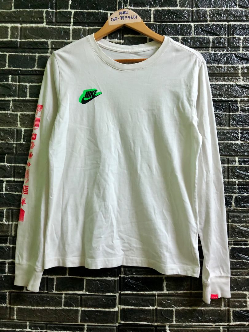 NIKE BIG LOGO BACKPRINT, Men's Fashion, Tops & Sets, Tshirts & Polo ...