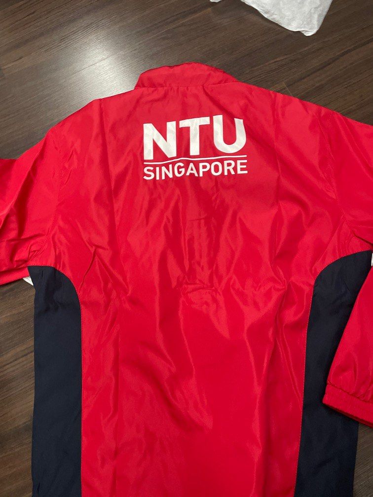 NTU Spirit Windbreaker/Jacket, Men's Fashion, Activewear on Carousell
