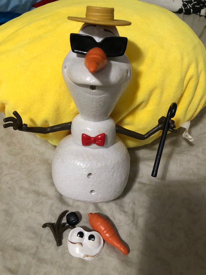 OLAF standee toy, Hobbies & Toys, Toys & Games on Carousell