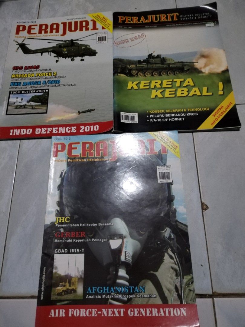 PERAJURIT, Hobbies & Toys, Books & Magazines, Magazines on Carousell