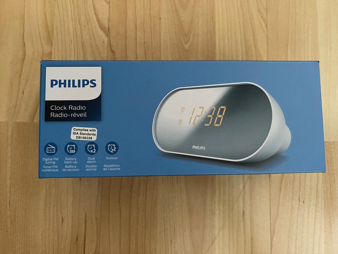 philips clock radio, Furniture & Home Living, Home Decor, Clocks on Carousell