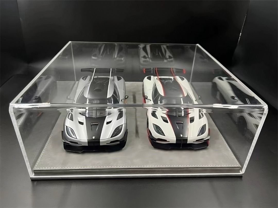 [Pre-Order] Suede Dual Acrylic Display Case for 1/18 Scale brands such ...