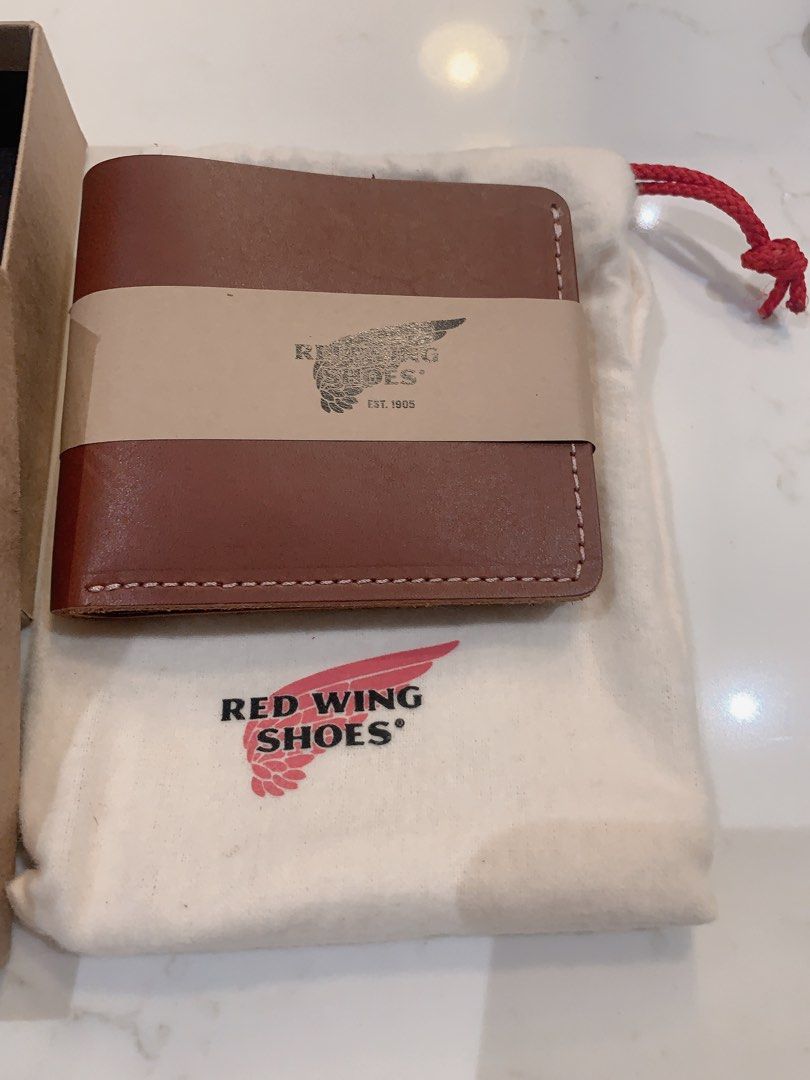 Red Wing Wallet, Men's Fashion, Watches & Accessories, Wallets & Card ...