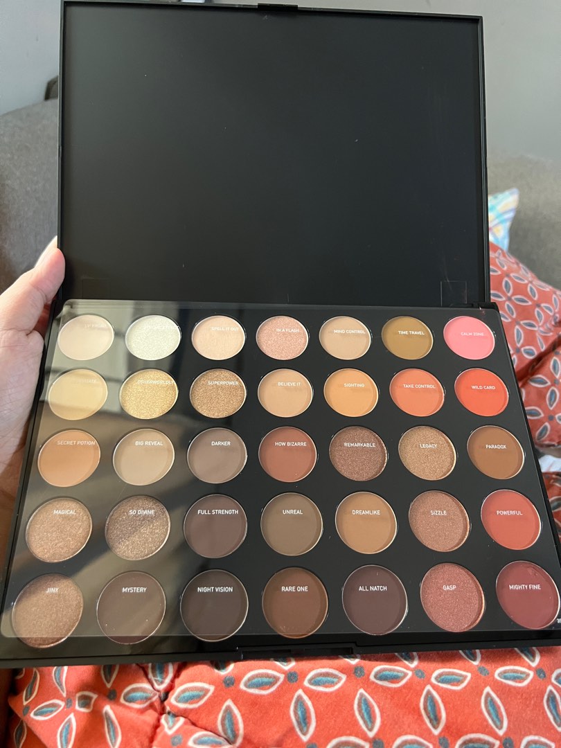 RUSH 350 SUPERNATURAL GLOW MAKE UP PALETTE, Beauty & Personal Care ...