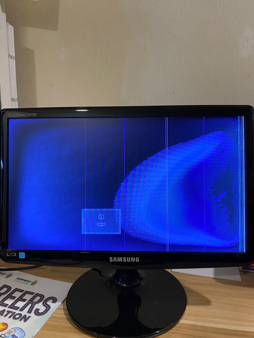 Samsung 18.5” LED monitor (faulty), Computers & Tech, Parts ...