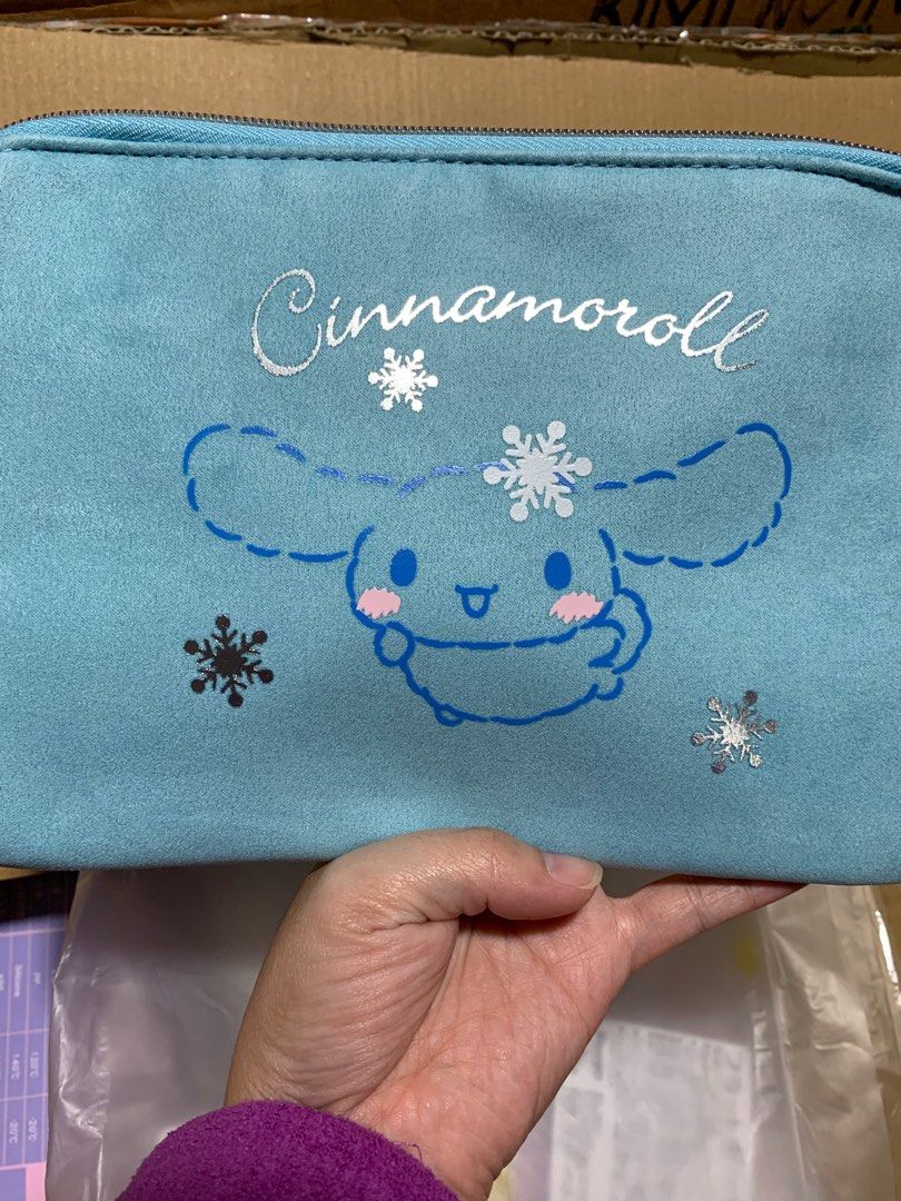Sanrio: Cinnamoroll winter Pouch New Kuji on Carousell