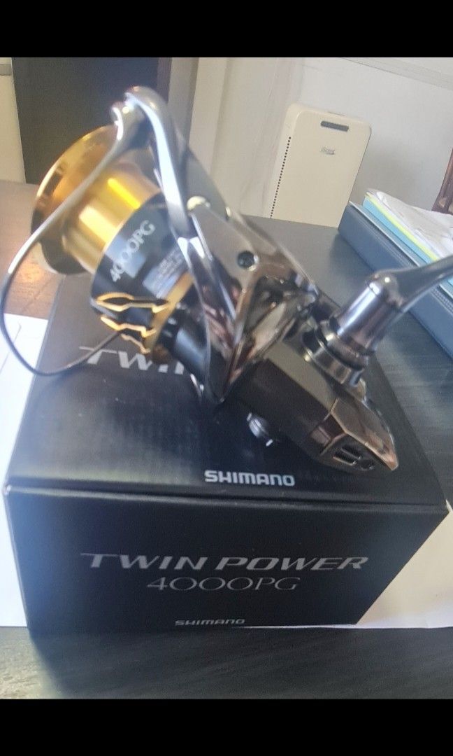 Shimano Twinpower 4000PG, Sports Equipment, Fishing on Carousell