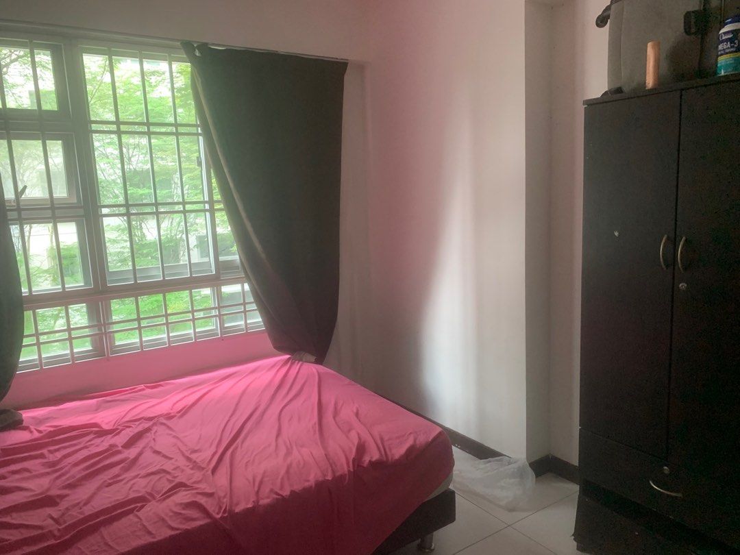 Short term room rental / Day/ week / month Oct 3rd to Oct 25th ...