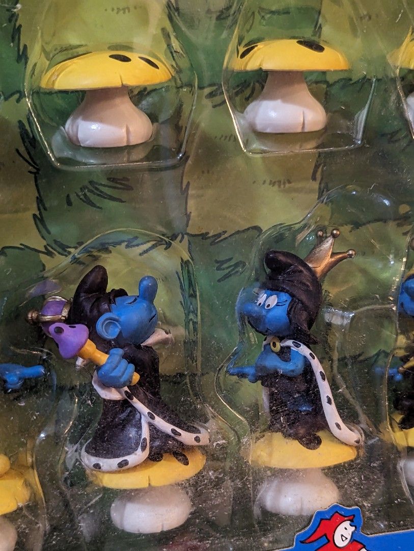Smurf Chess Set Rare Plastoy, Hobbies & Toys, Toys & Games on Carousell