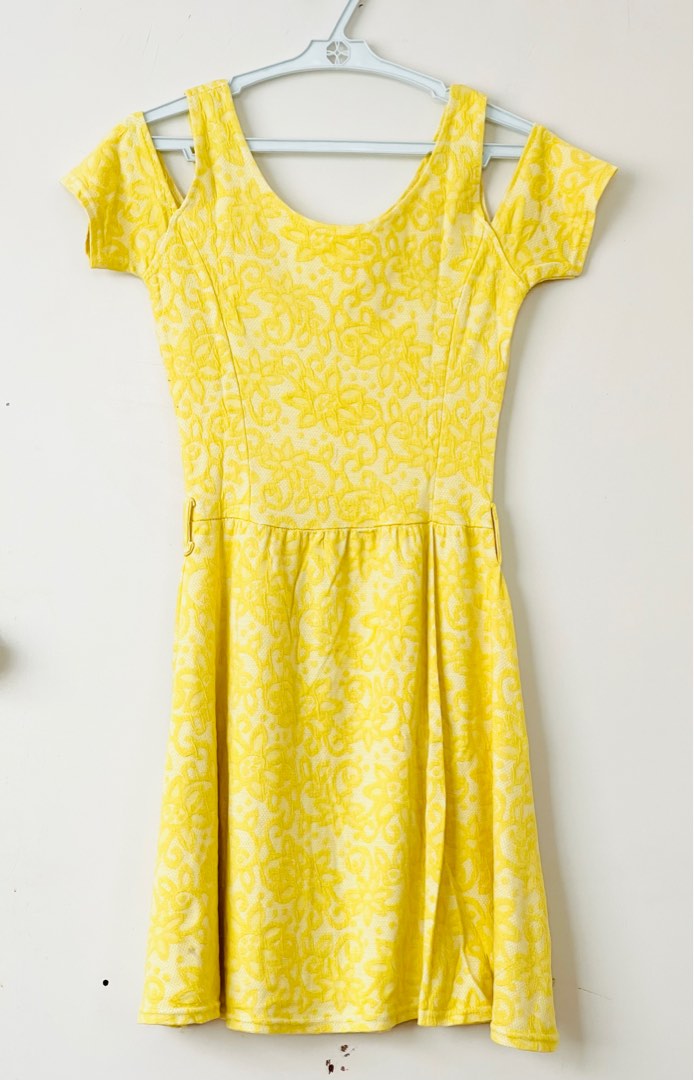 Soft Jacquard Yellow Bakuna Off shoulder Church Pagsamba Sunday Midi ...