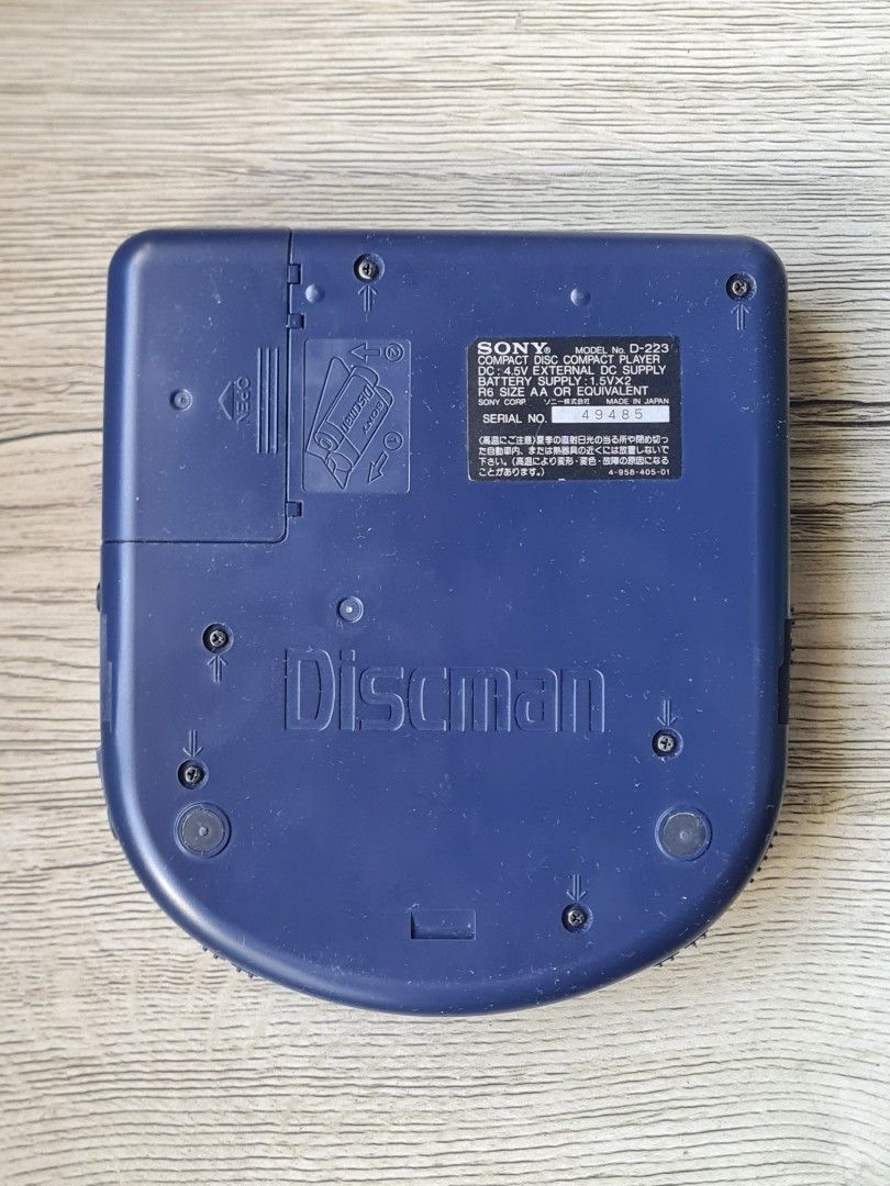 Sony D-223 Walkman Discman Portable CD Player, Audio, Portable Music ...