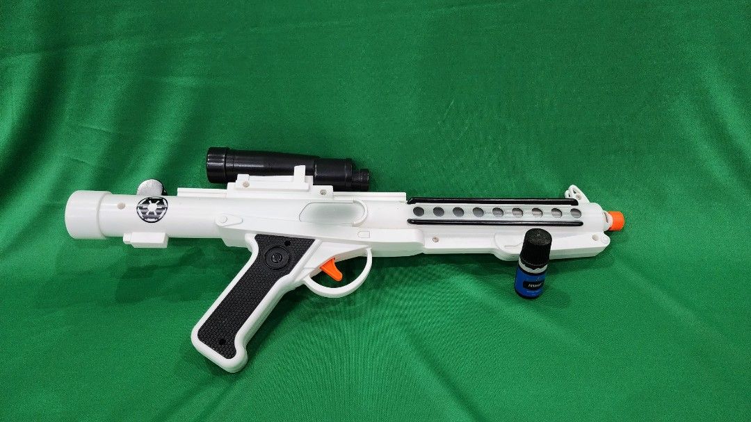 Star Wars Electronic Blaster Rifle, Hobbies & Toys, Toys & Games on ...