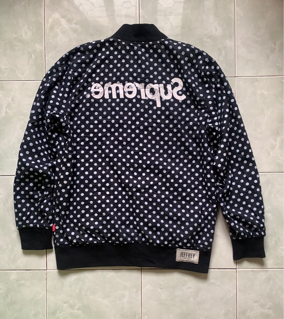 Supreme X Cdg On Carousell