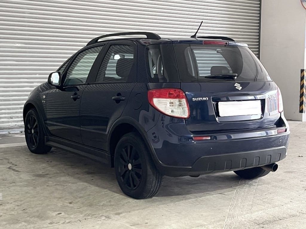 Suzuki SX4 Hatchback 1.6A Auto, Cars, Used Cars on Carousell