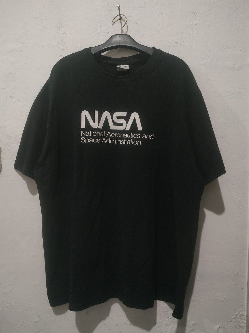 T Shirt Kaos Fluke x NASA, Fesyen Pria, Pakaian , Atasan di Carousell