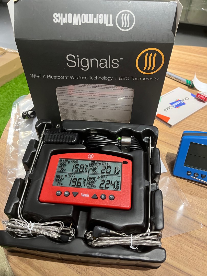 Thermoworks Signals BBQ thermometer, TV & Home Appliances, Kitchen ...