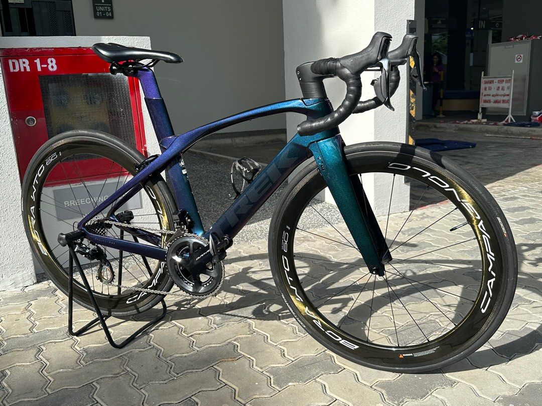 Trek Madone Project One ICON Amesthyst SLR 8 (Size 50), Sports ...