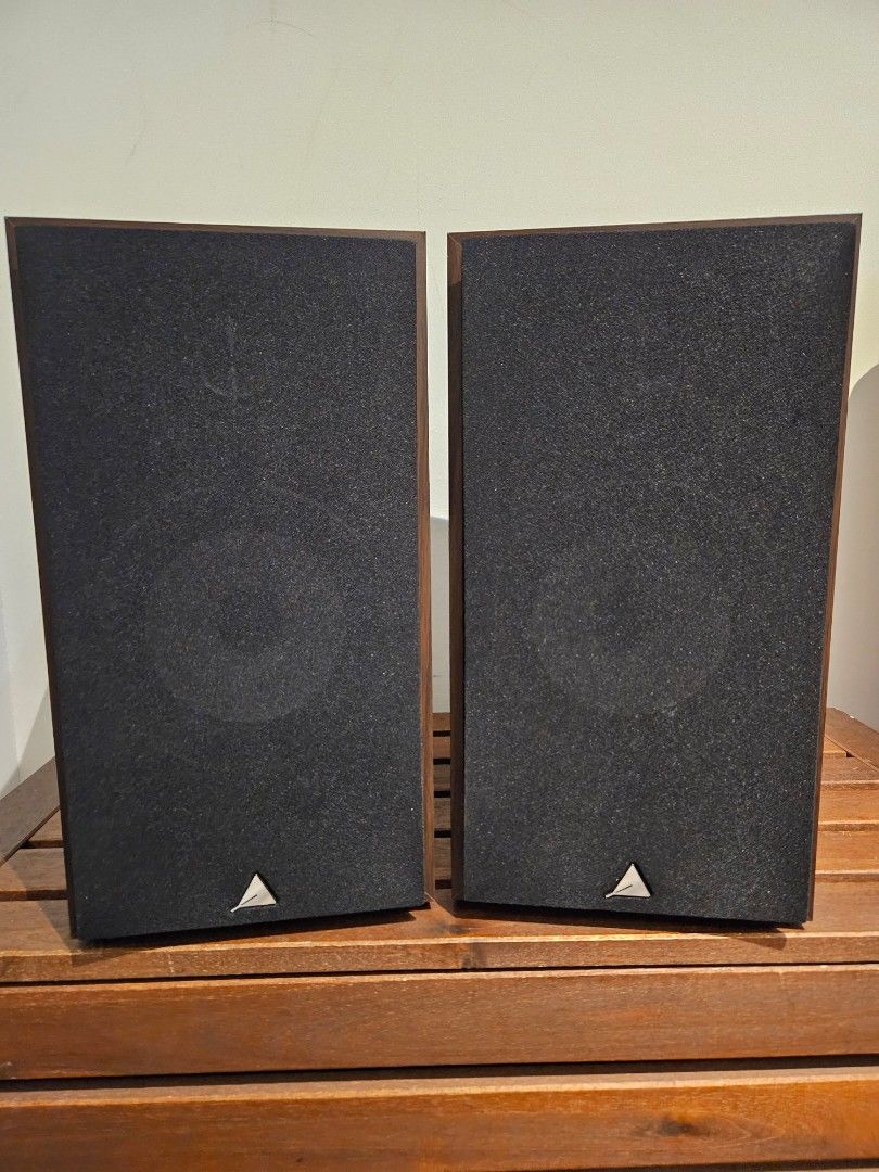 Triangle BRO3 / BR03 speakers, Audio, Soundbars, Speakers & Amplifiers ...