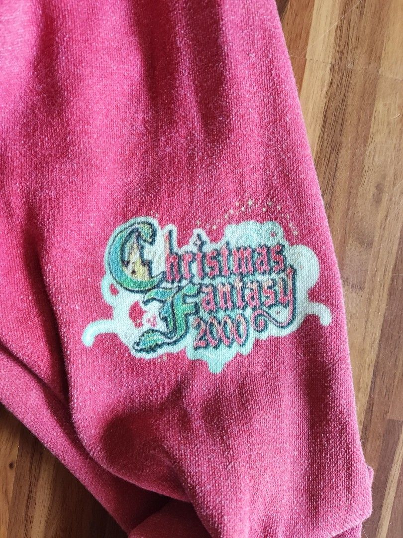 Vintage Disney Christmas fantasy 2000, Women's Fashion, Tops, Shirts on ...