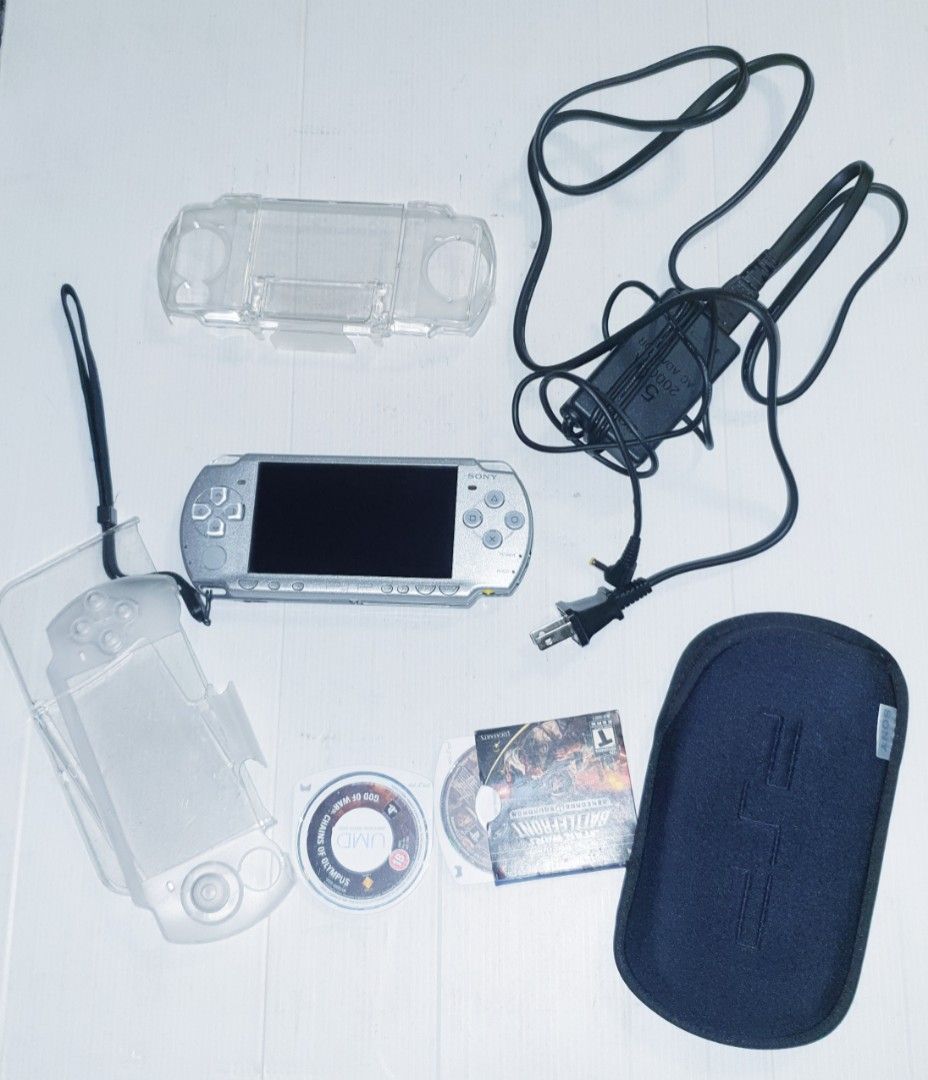 vintage sony psp portable console, Video Gaming, Video Game Consoles ...