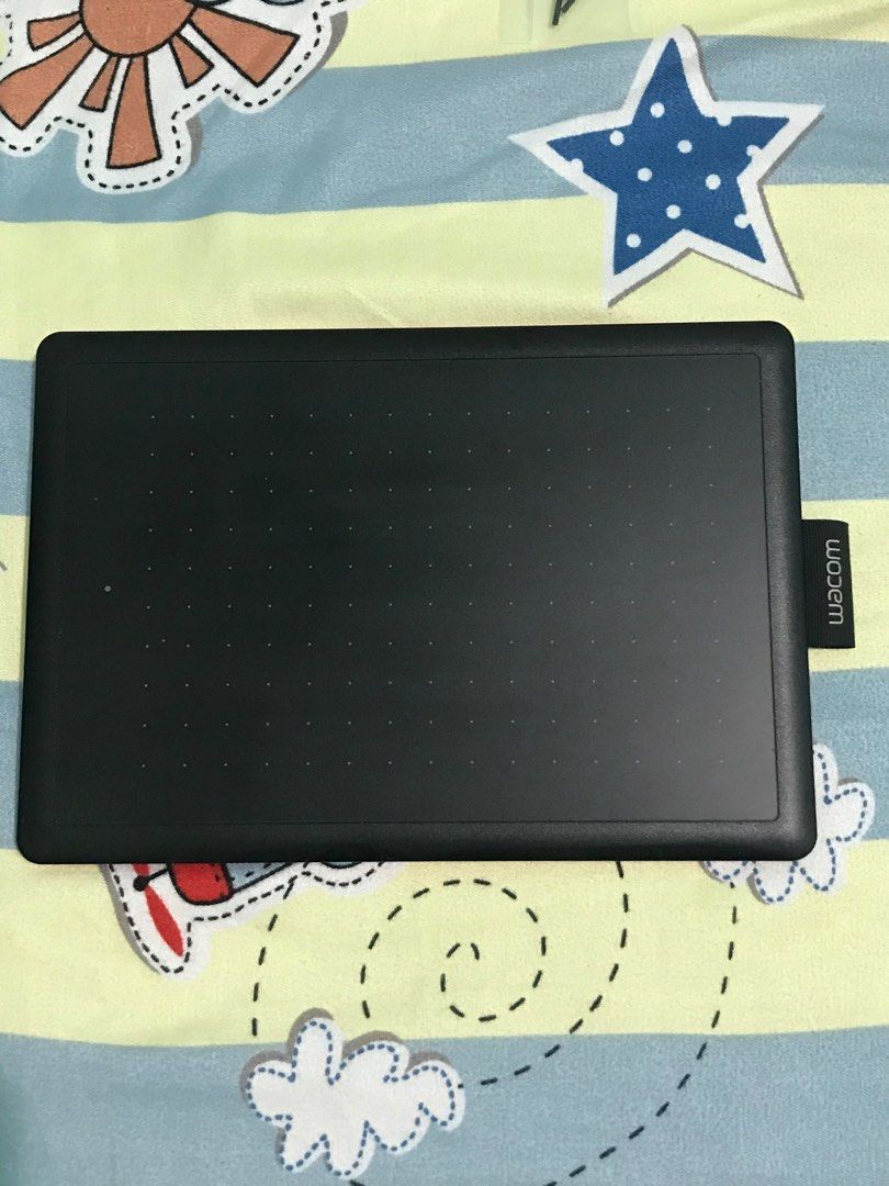 Wacom CTL-472/K0-C Graphic Drawing Pen Tablet Small One by Wacom., Computers & Tech, Parts ...