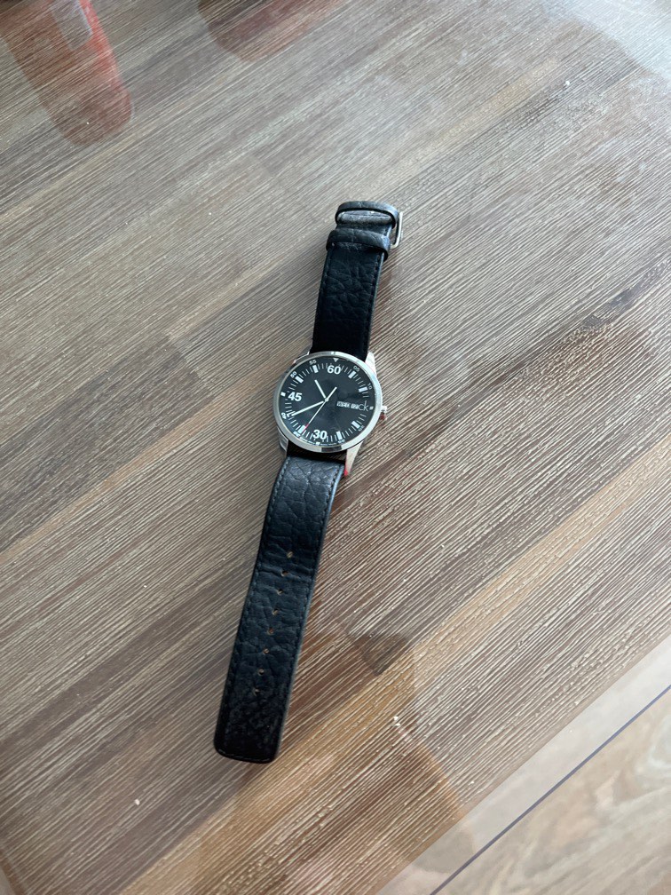 Watch, Men's Fashion, Watches & Accessories, Watches on Carousell