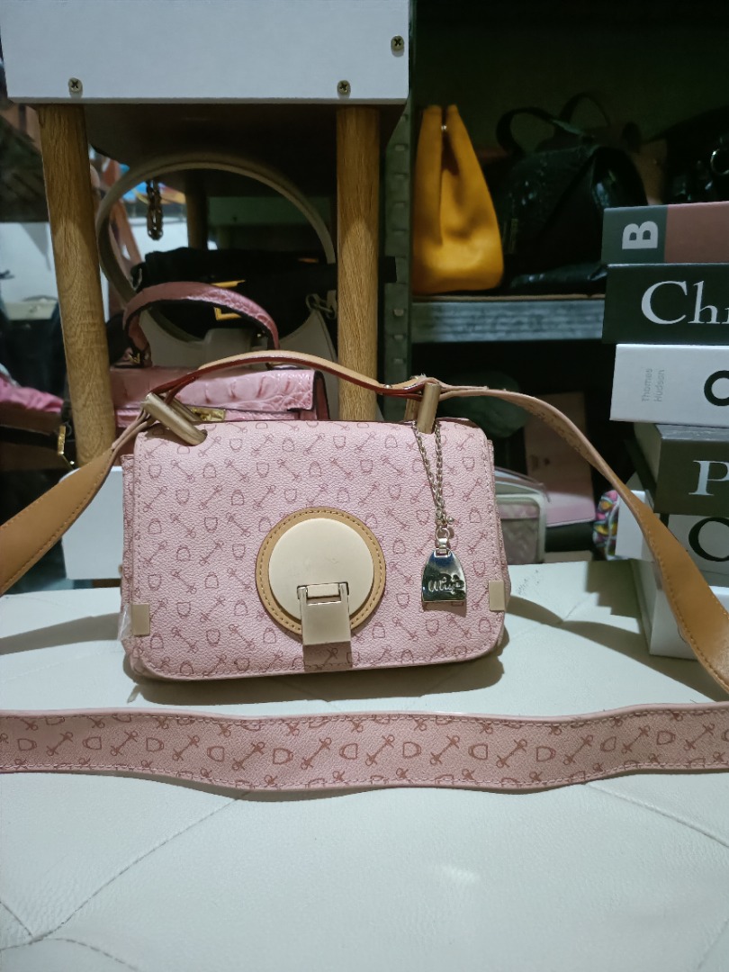 Why bag on Carousell