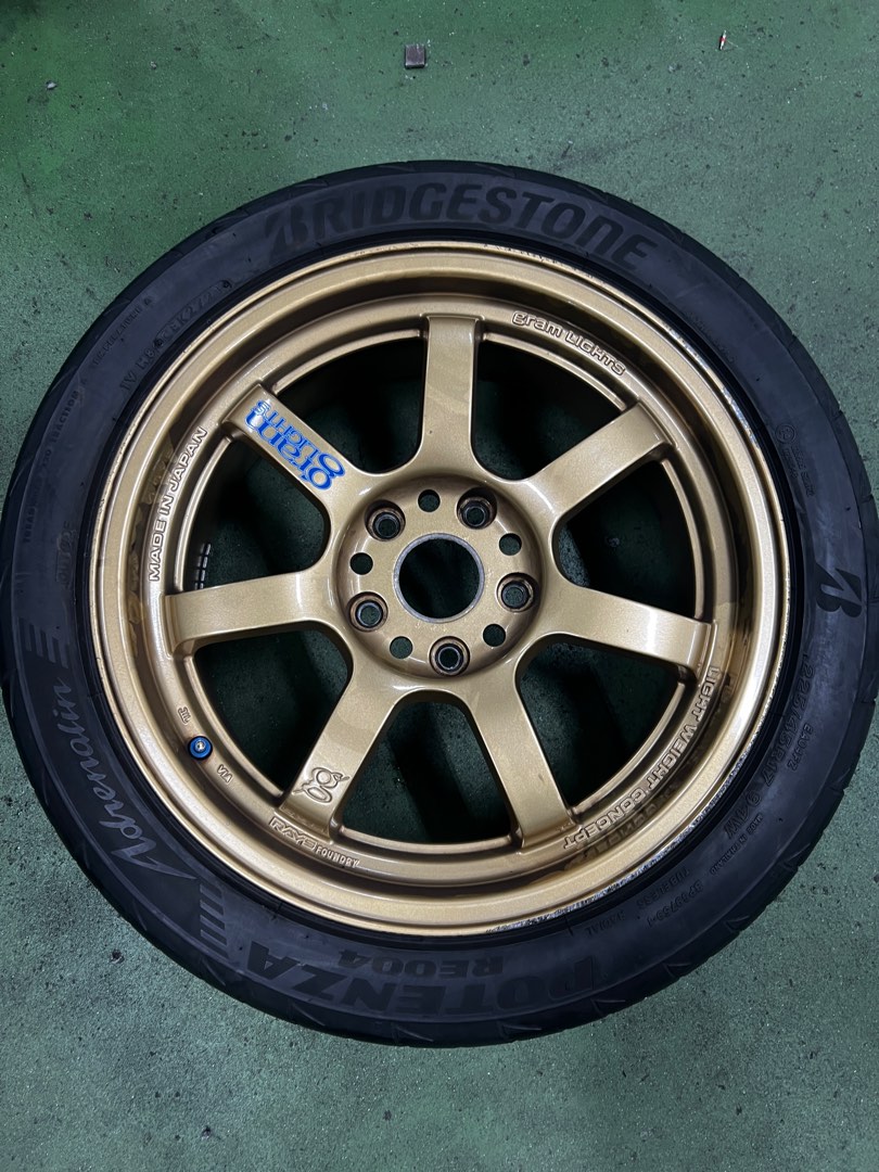 17 inch rims with tyre original, Car Accessories, Tyres & Rims on Carousell