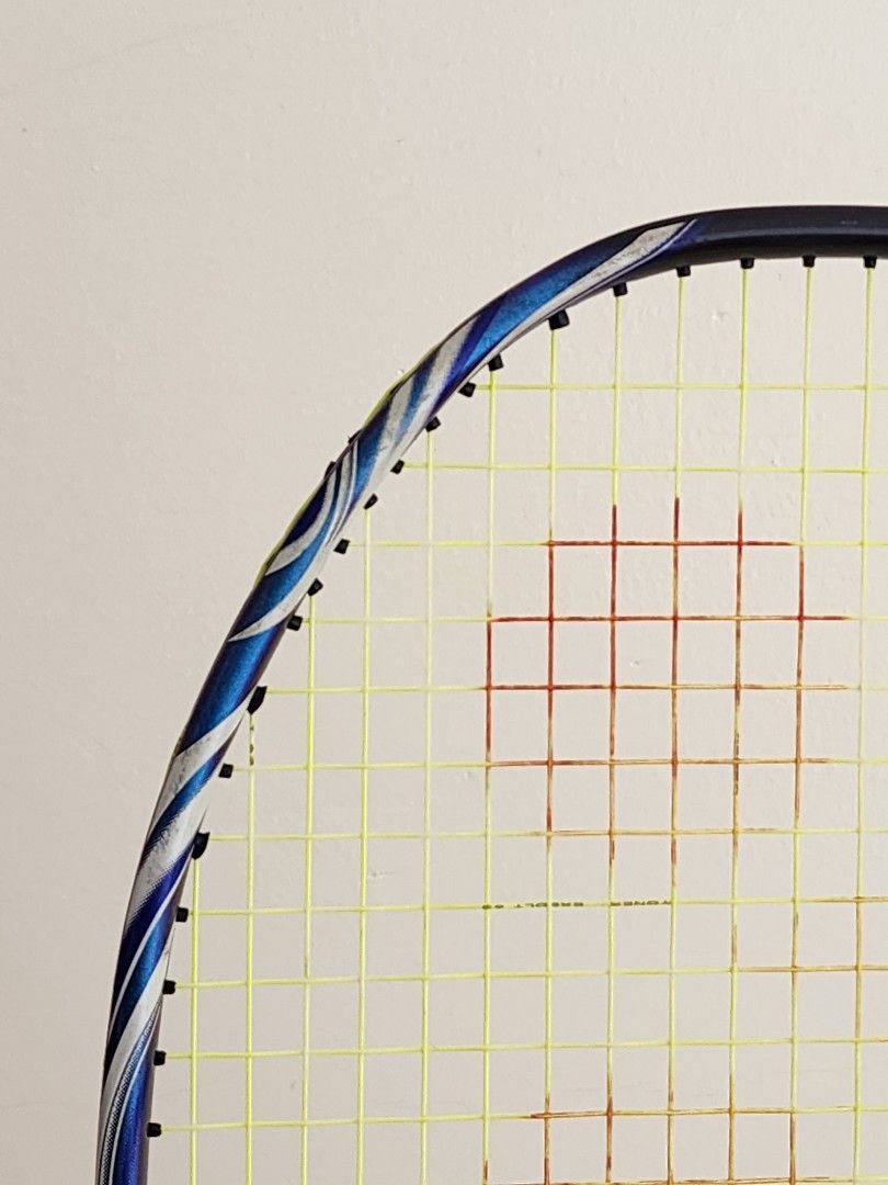 Yonex Astrox 100ZZ Navy Blue in 4UG5 with Exbolt 63 @ 27 lbs., Sports Equipment, Sports & Games ...