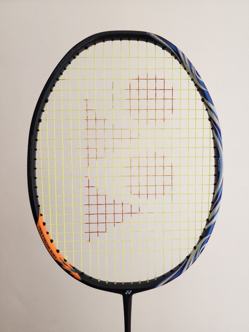 Yonex Astrox 100ZZ Navy Blue in 4UG5 with Exbolt 63 @ 27 lbs., Sports ...