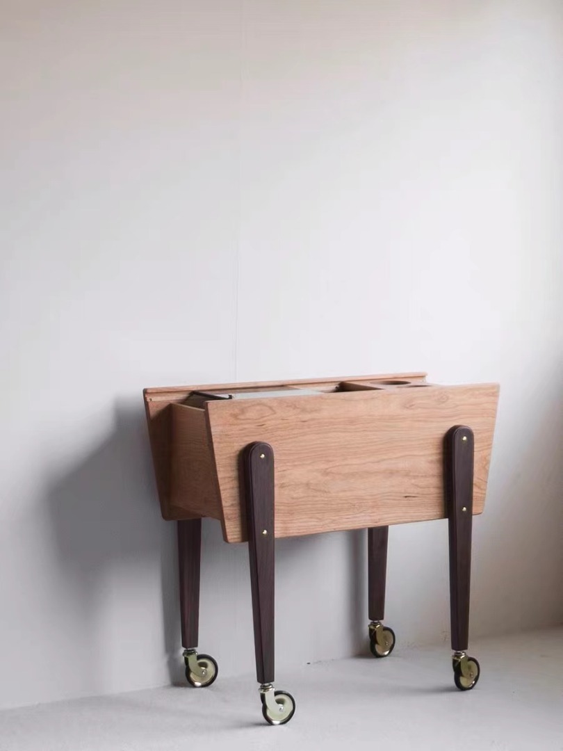 Zona Metal Bar Cart, 傢俬＆家居, 傢俬, 桌子 - Carousell