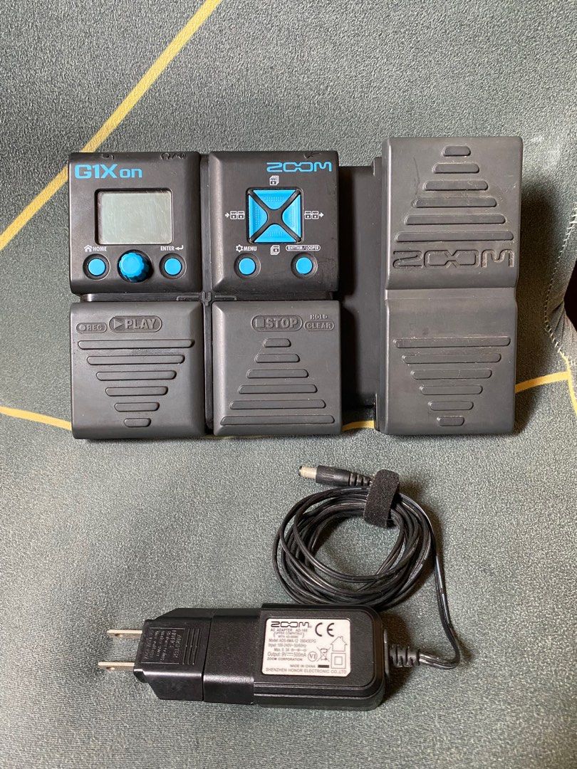 Zoom G1Xon with Free Original Adapter, Hobbies & Toys, Music & Media ...