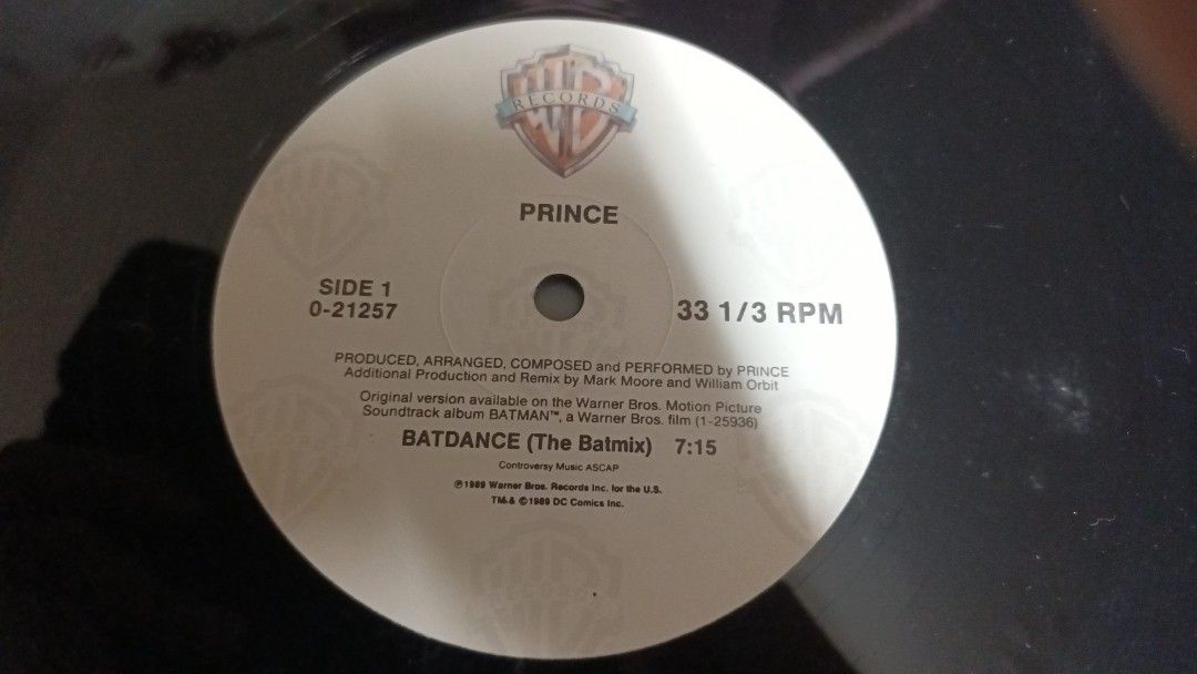 美版 PRINCE BATDANCE OST 舊版 黑膠 12" LP 當年原裝袋仍在, 興趣及遊戲, 音樂、樂器 & 配件, 音樂與媒體 ...
