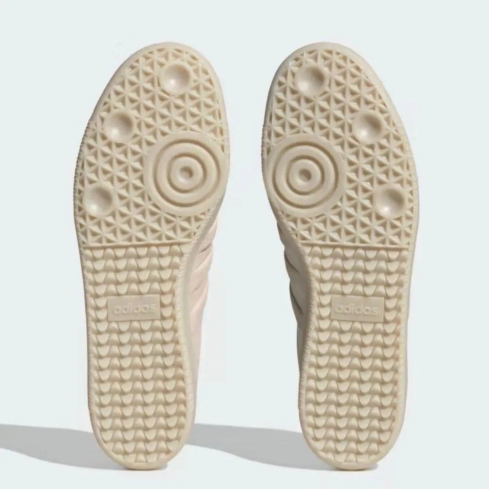 Adidas Samba Brand new, Women's Fashion, Footwear, Sneakers on Carousell