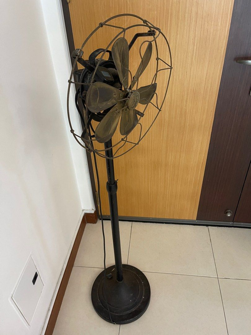 Antique standing fan, Furniture & Home Living, Lighting & Fans, Fans on ...