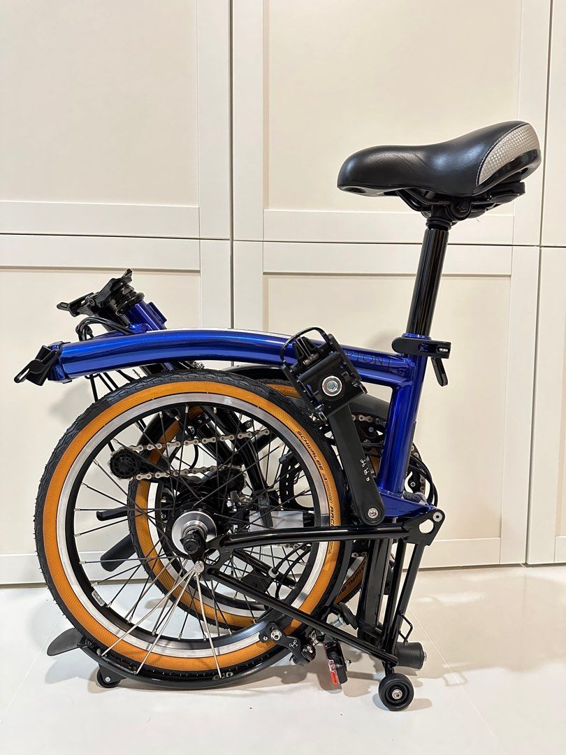 Brompton Blue Nickel (125 pieces Limited Edition), Sports Equipment ...