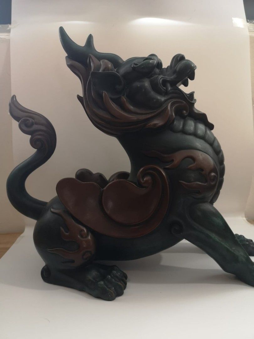 Bronze pi qiu, Hobbies & Toys, Memorabilia & Collectibles, Vintage ...