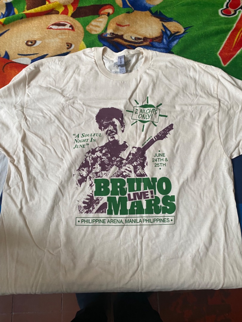 BRUNO MARS - OFFICIAL CONCERT MERCH SHIRT ( selling at the same price ...