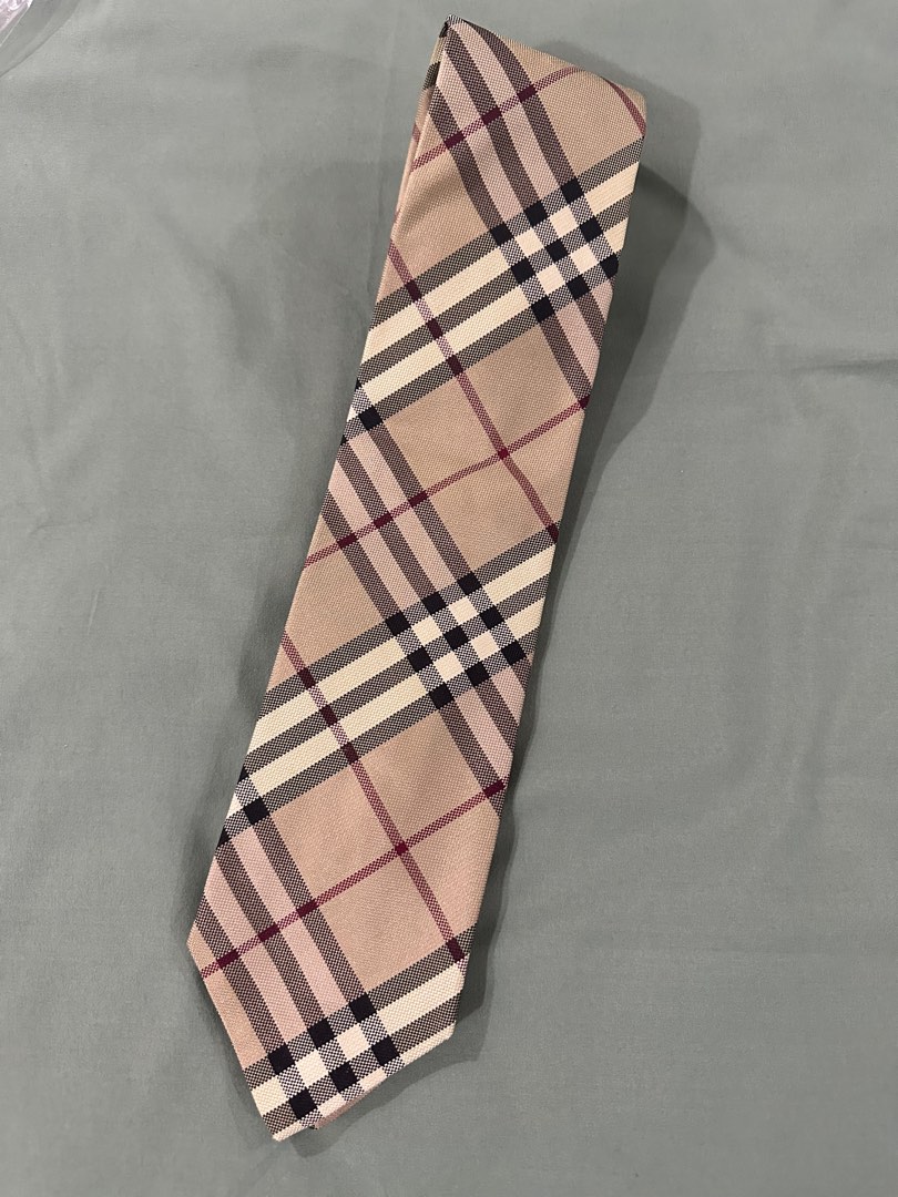 Burberry Necktie, Men's Fashion, Watches & Accessories, Ties on Carousell