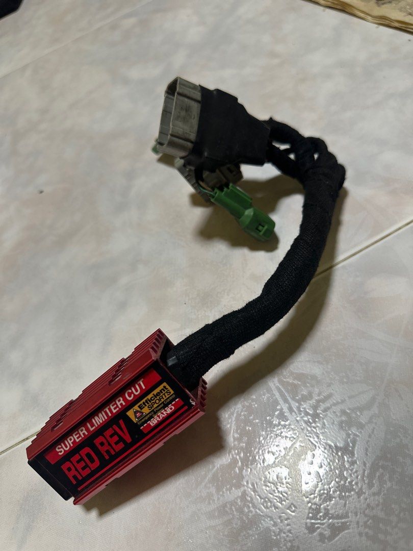 CB400SF red rev limiter cut, Motorcycles, Motorcycle Accessories on ...