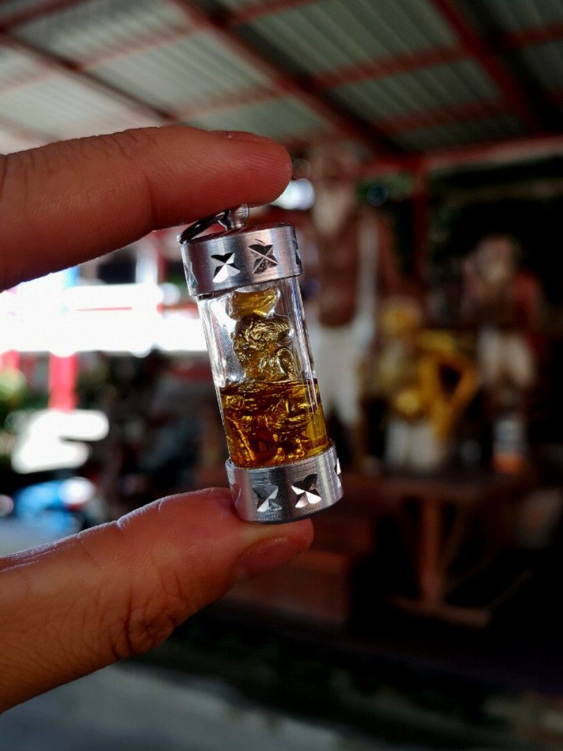 Chuchok Maha Seneh LP Daeng, Hobbies & Toys, Religious Items on Carousell