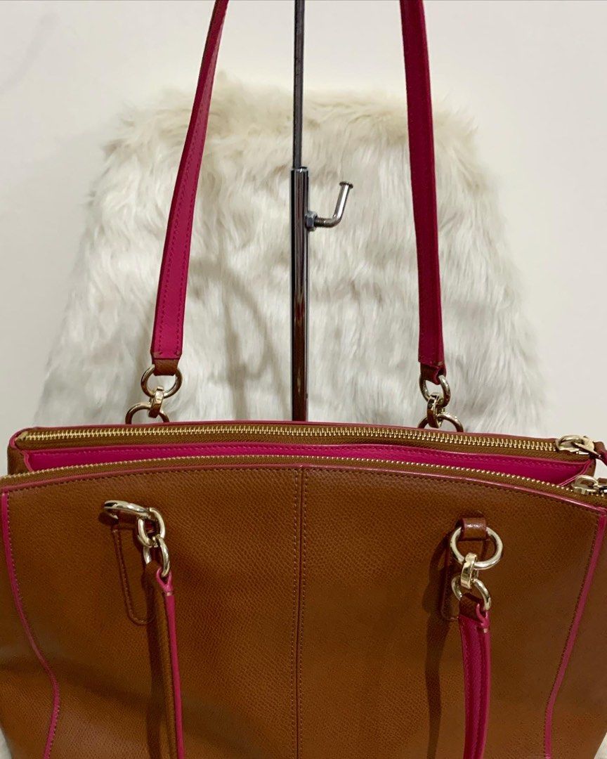 coach two way large original on Carousell