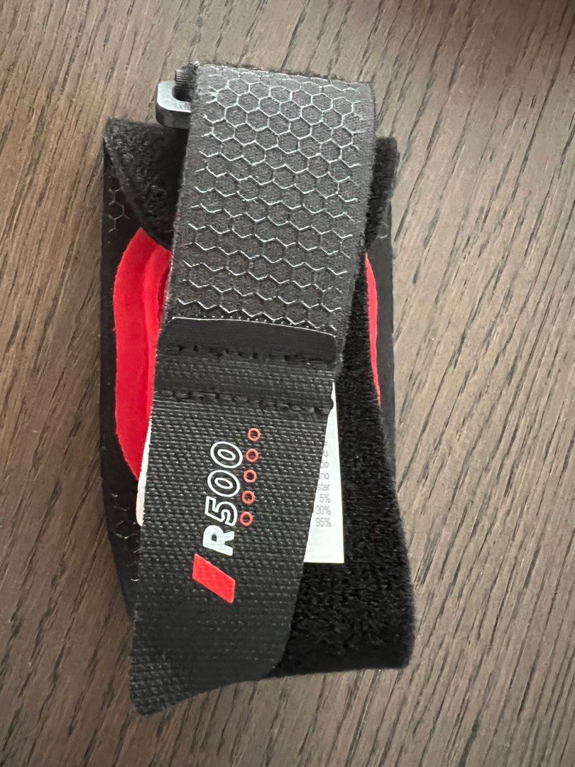 Decathlon R500 Elbow Strap, Health & Nutrition, Braces, Support ...