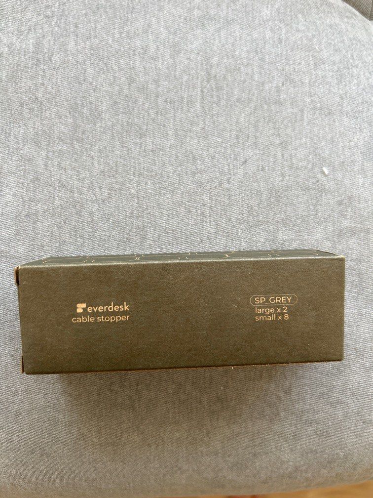 Everdesk cable stopper set, Computers & Tech, Parts & Accessories ...