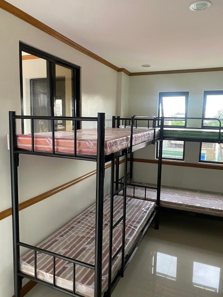 Female Bed Spacer QC / TRINOMA / SMNORTH / Vertis North / Quezon City ...