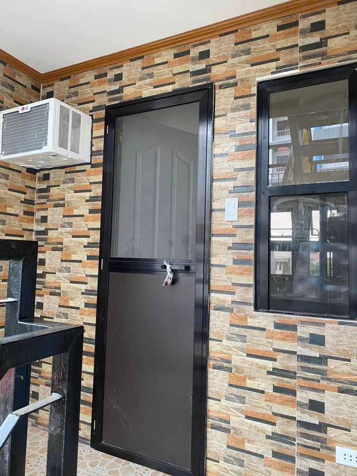 Female Bed Spacer QC / TRINOMA / SMNORTH, Property, Rentals, Room ...