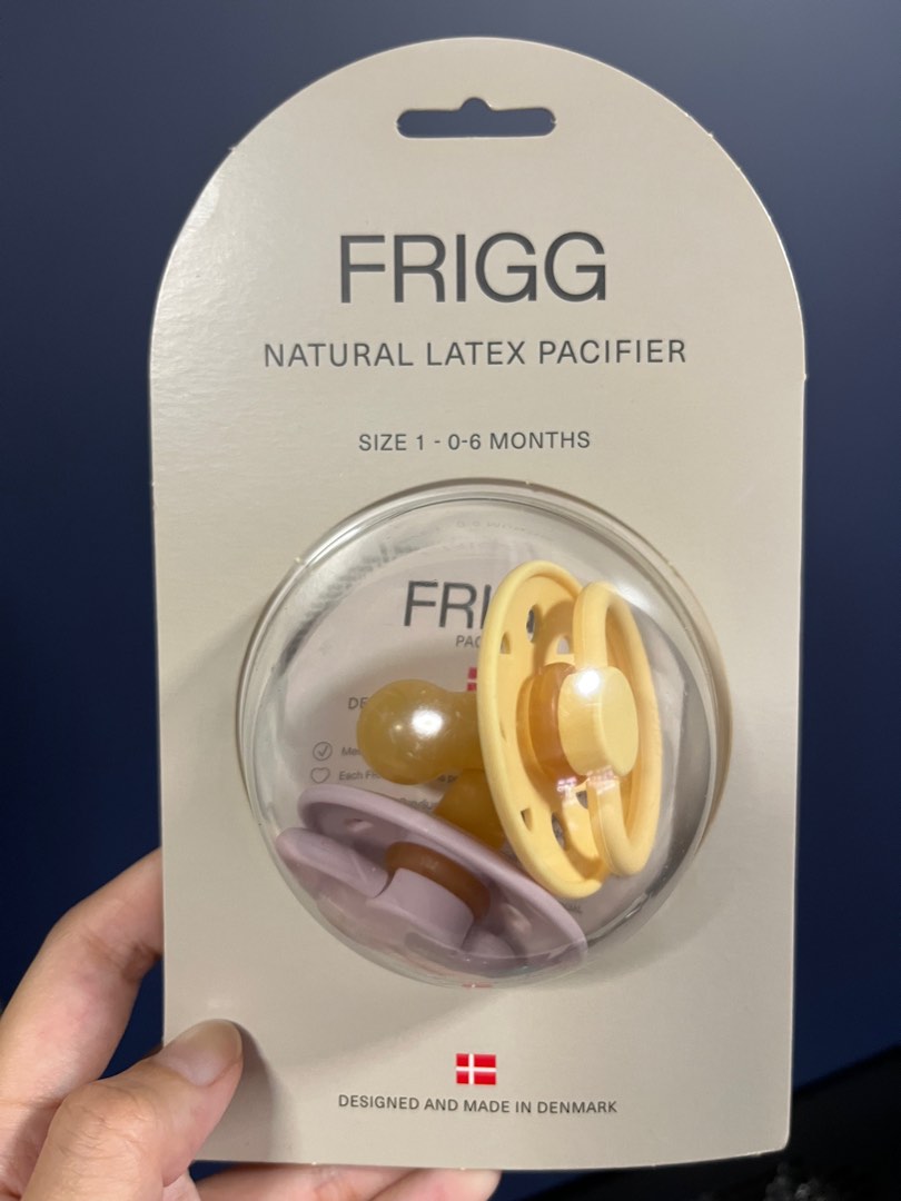 Frigg Pacifiers, Babies & Kids, Nursing & Feeding, Soothers & Pacifiers on Carousell